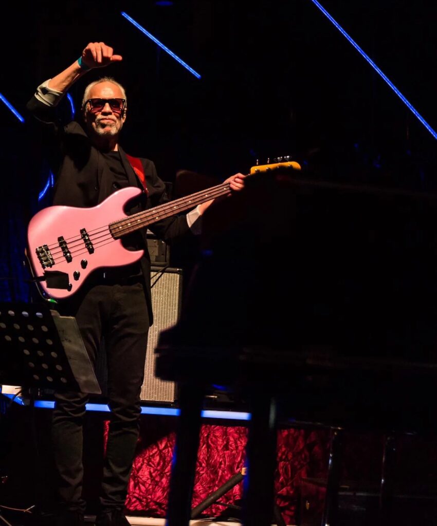 Session Madness: Tales From Inside The Groove - Bass Magazine