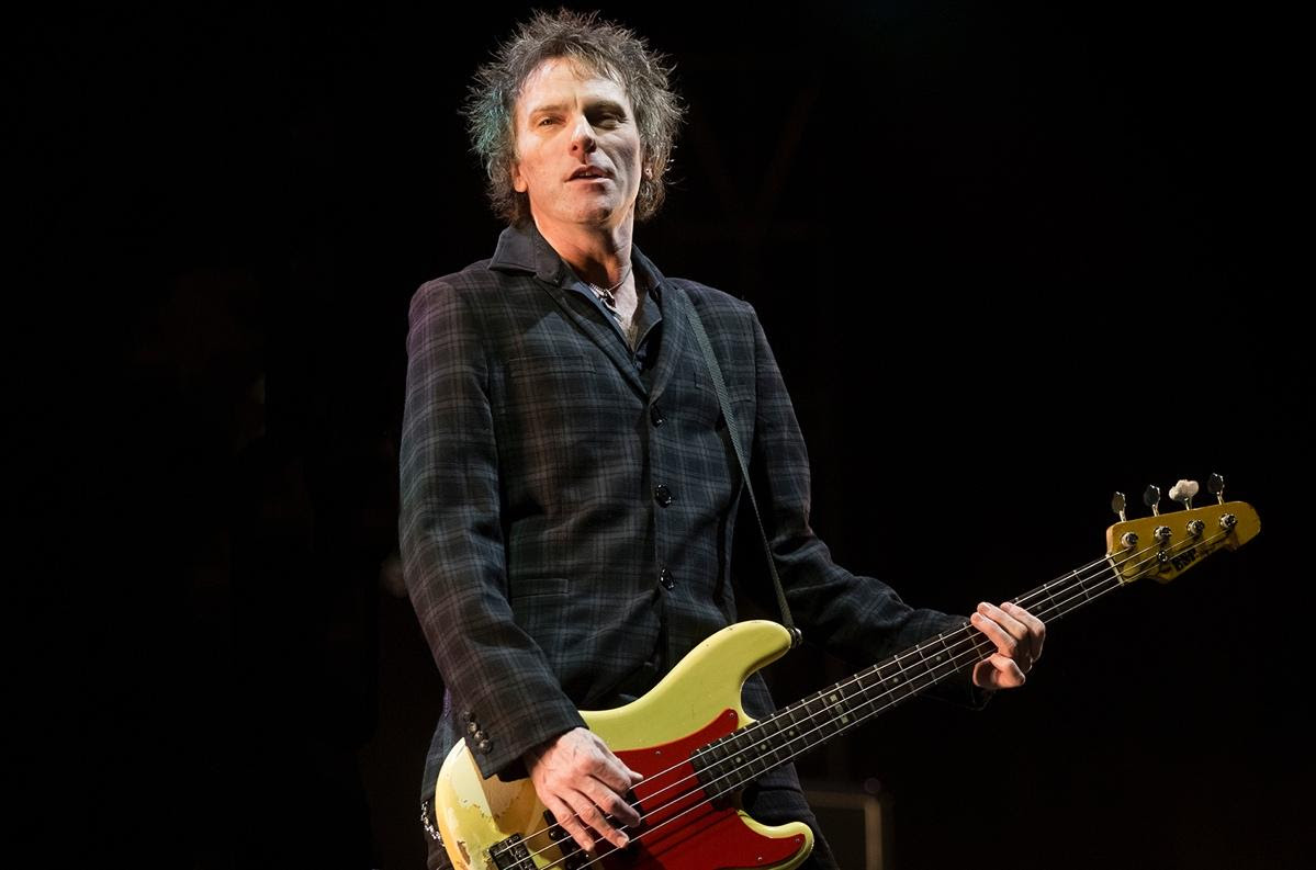Tommy Stinson of The Replacements and Guns N’ Roses Signs on With Third ...