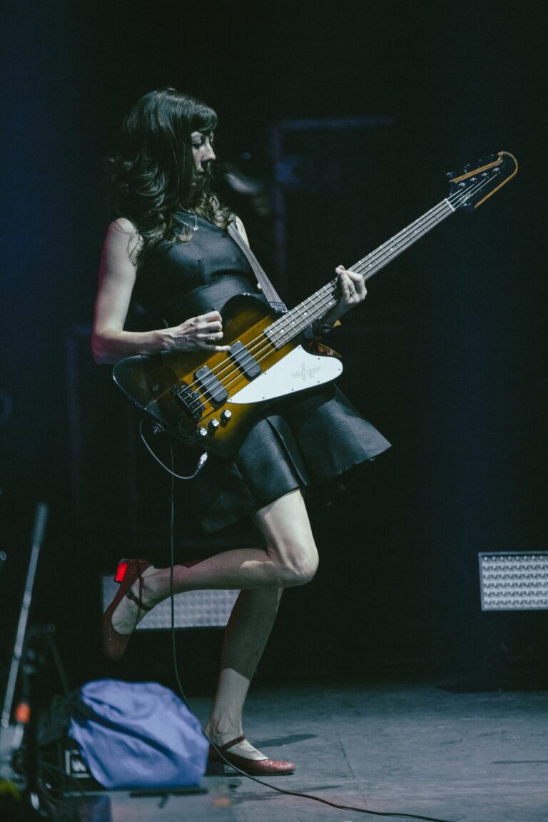 Nikki Monninger: Pickup Artist - Bass Magazine