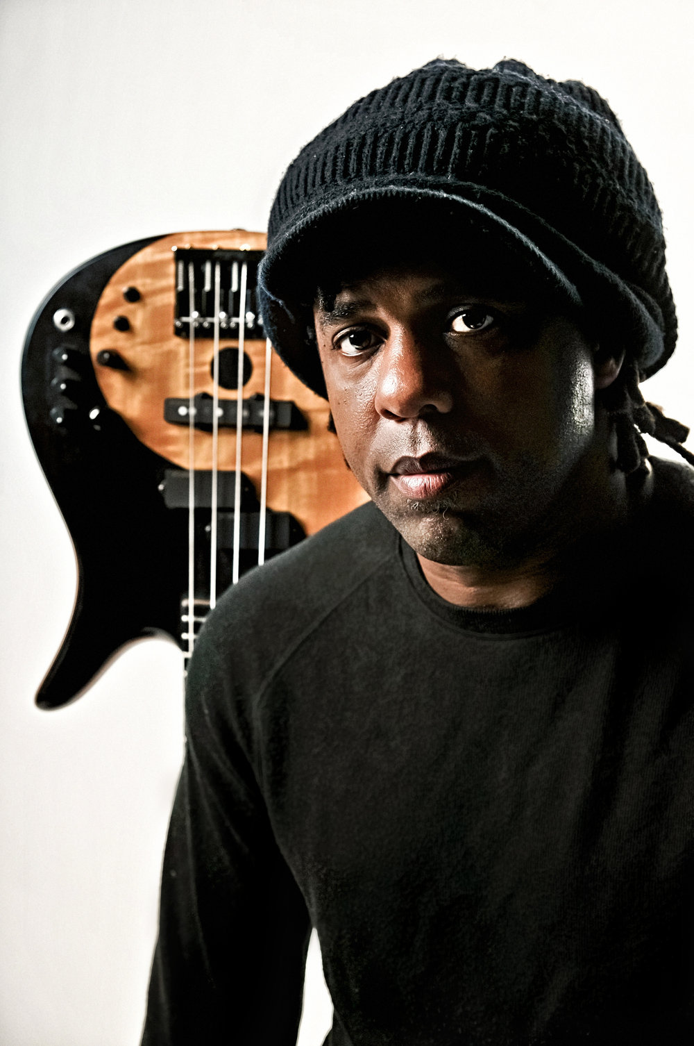 Victor Wooten: Street View - Bass Magazine
