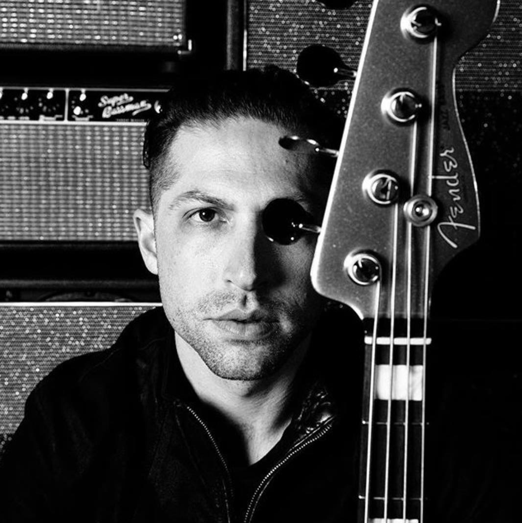 Michael Shuman: King of Queens - Bass Magazine