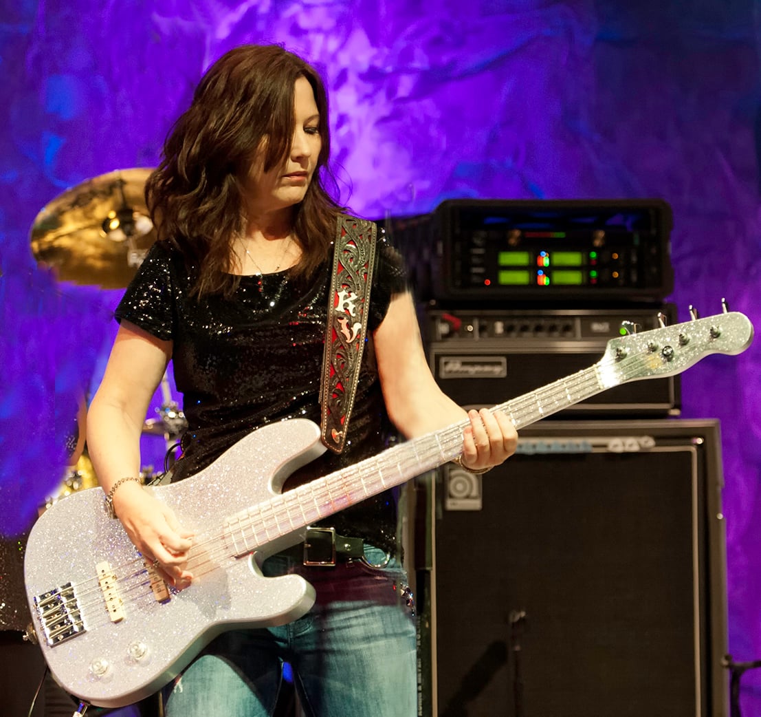 10 Questions With Kathy Valentine - Bass Magazine